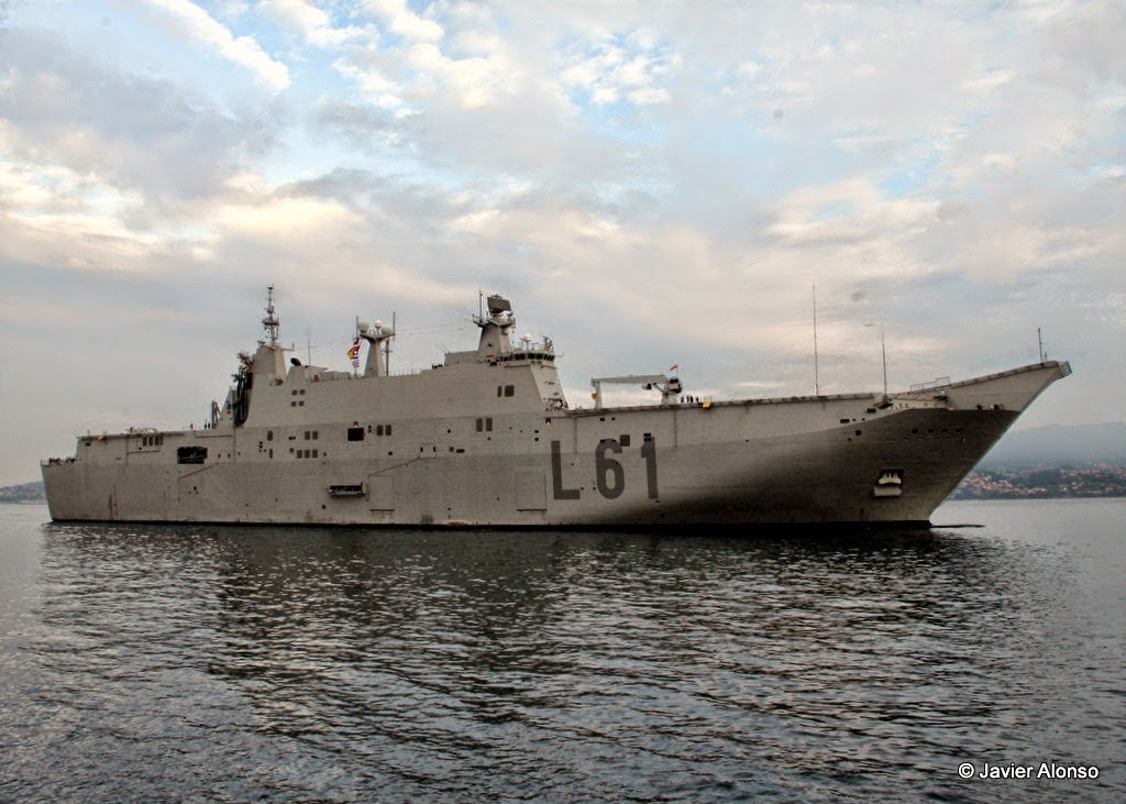 Fotos y videos de buques en Vigo: Juan Carlos I (L-61) El mayor buque ...