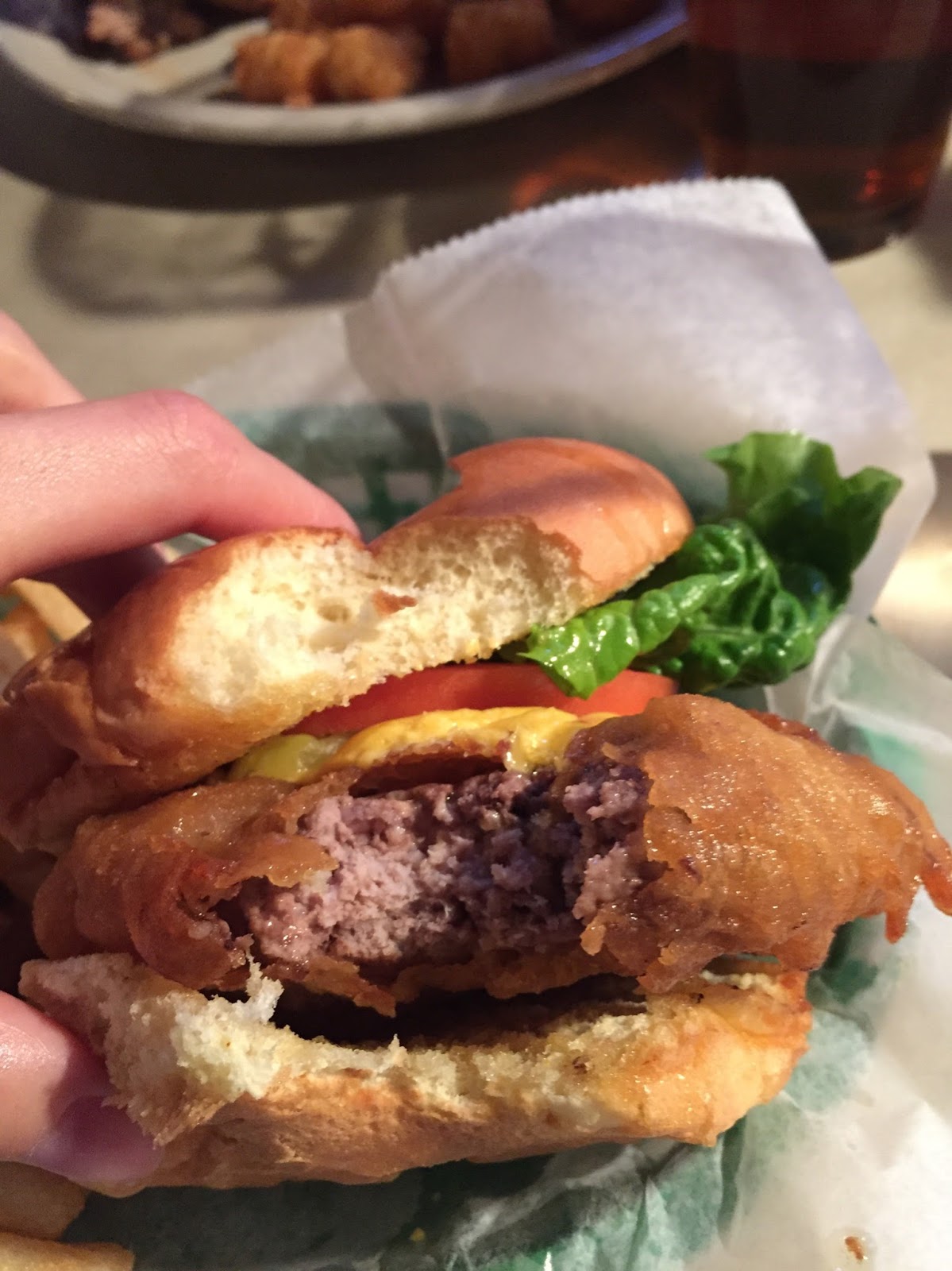 Tony's Beer Battered Burger From Tune Inn / チューンインのトニーズ ビアバター バーガー ~ I ...