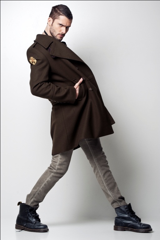 Wings-Group: SERGIO MUR