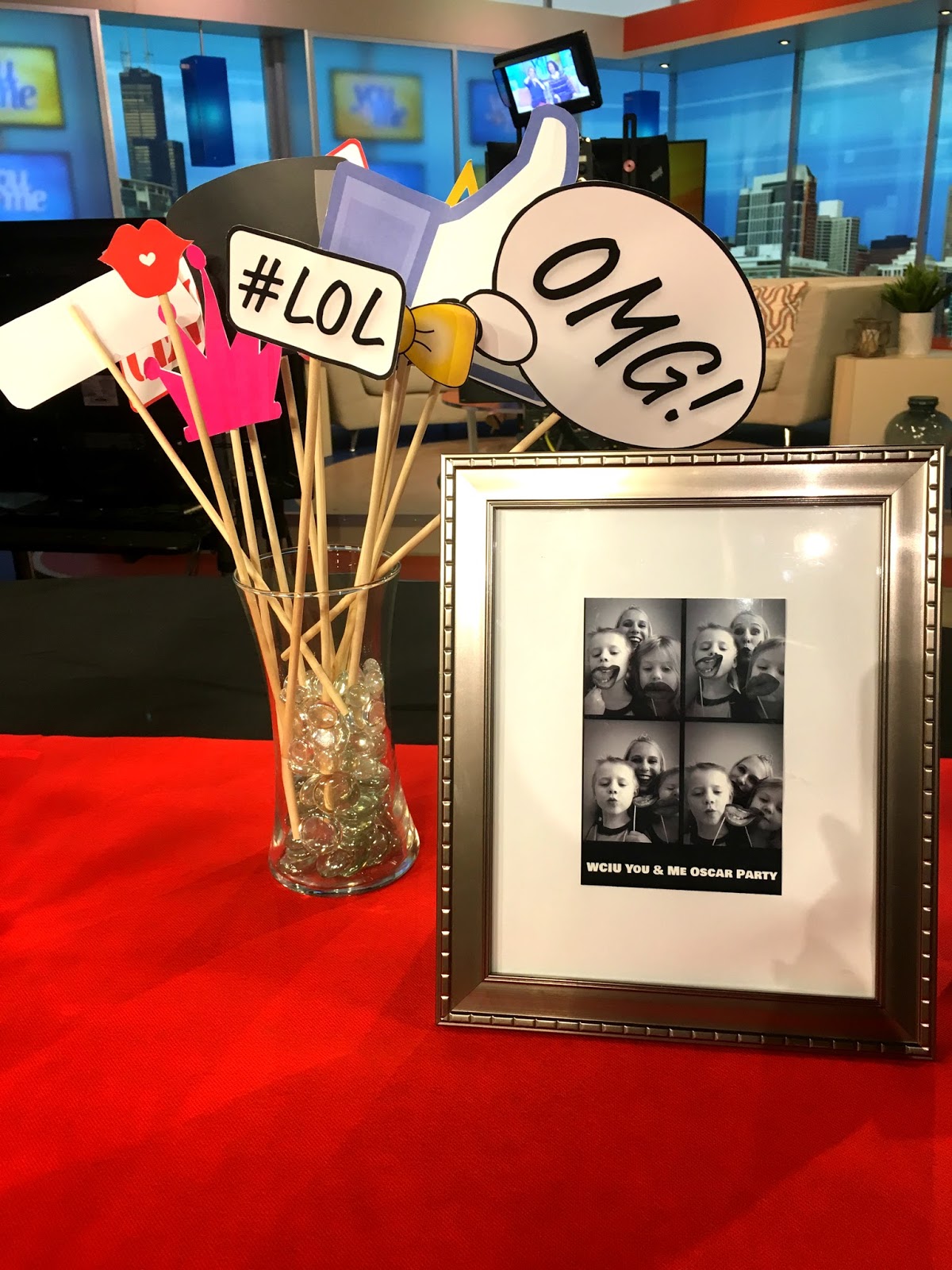 WCIU: DIY Oscar Party - All Dressed Up...