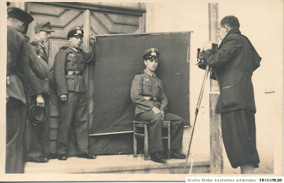 NAZI JERMAN: Kamera, Fotografer, Fotografi dan Memotret