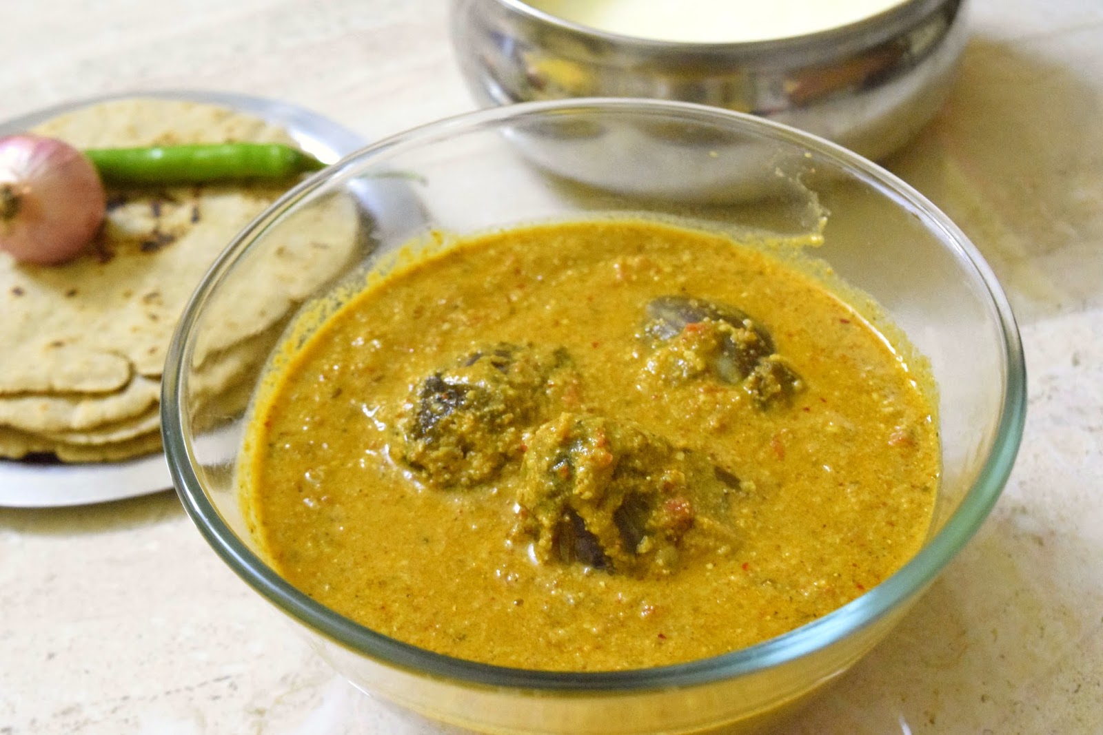 Poorni's Cookbook: Bharli vangi/ Stuffed brinjal curry/ Bharleli Vangi ...