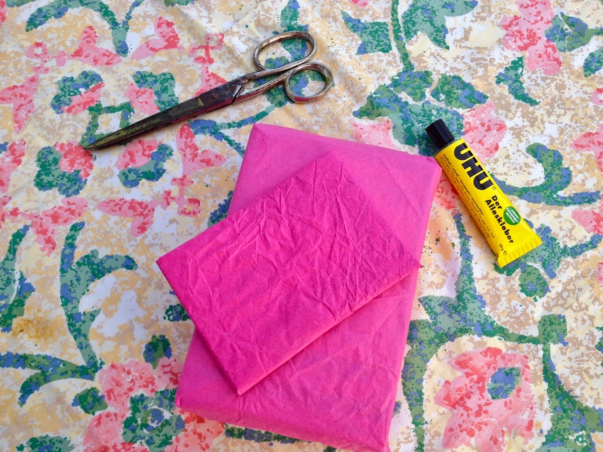 Tulip & Lily: Gift Wrapping Idea: Tissue Paper plus Twigs plus Colour