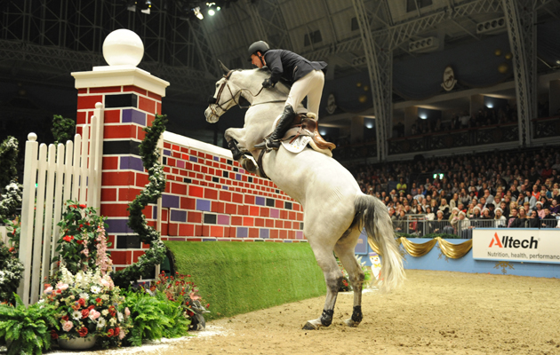 ShowJumping: Highest Jump Recorded