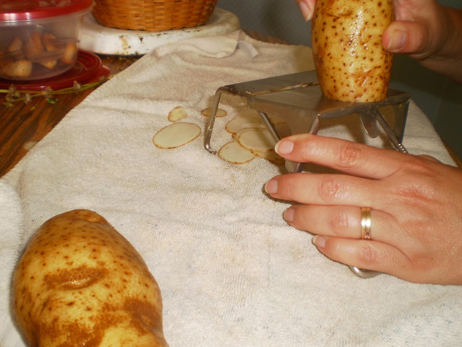 Brave Felicity: Homemade Double-Fry Potato Chips
