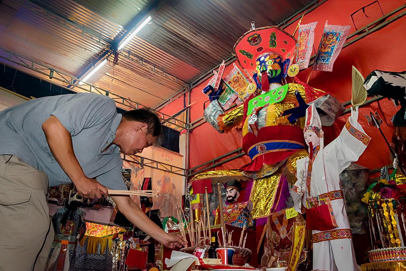 Are You Hungry Tonight??? - Hungry Ghost Festival | Photo.Culture ...