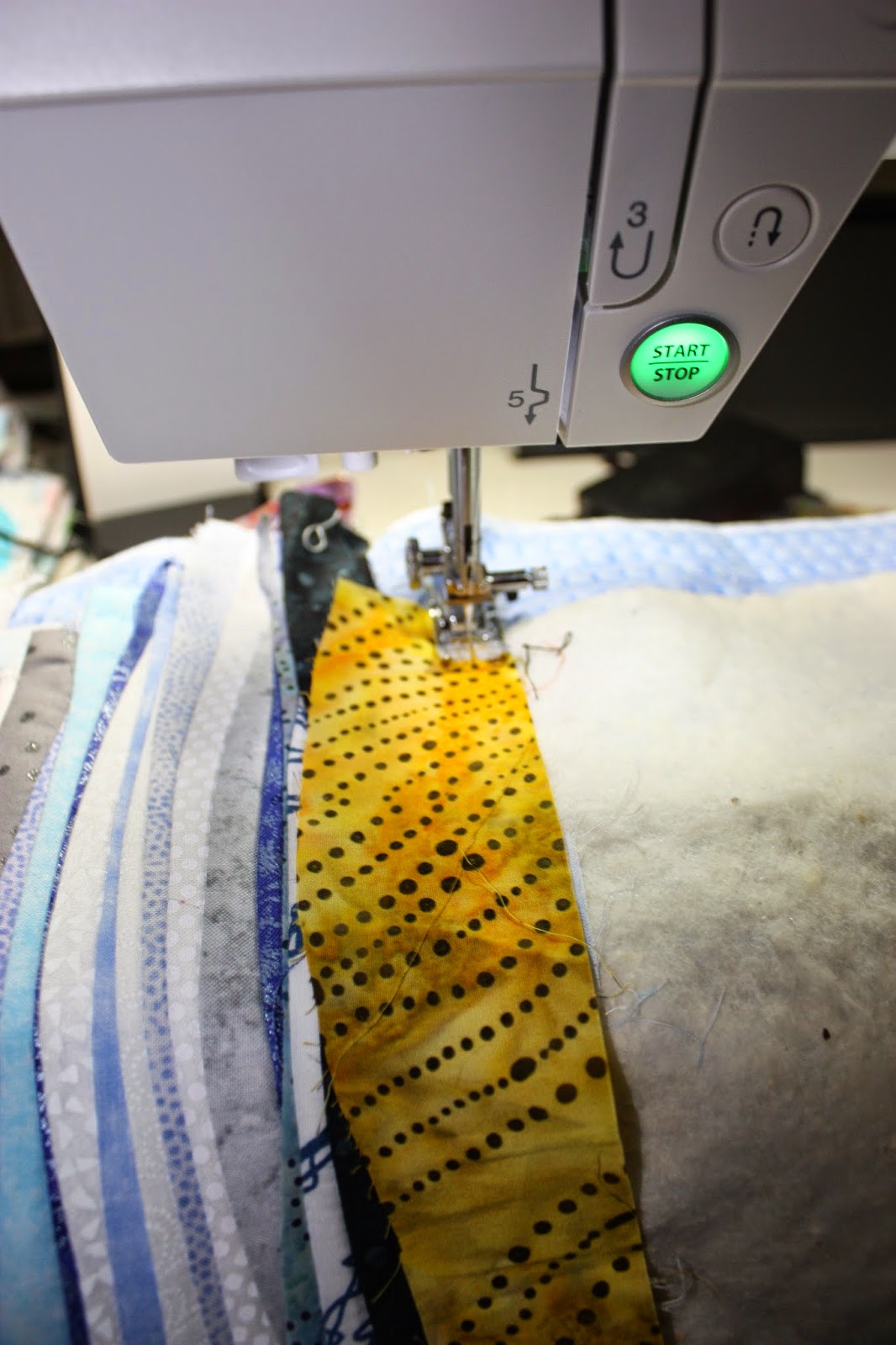 Piecefullandscapes: Sewing the background: Quilt as you Go ..or ...