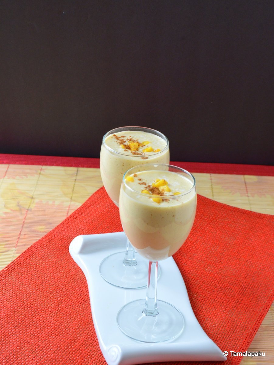 Fruit And Nut Oat Milkshake ~ Tamalapaku