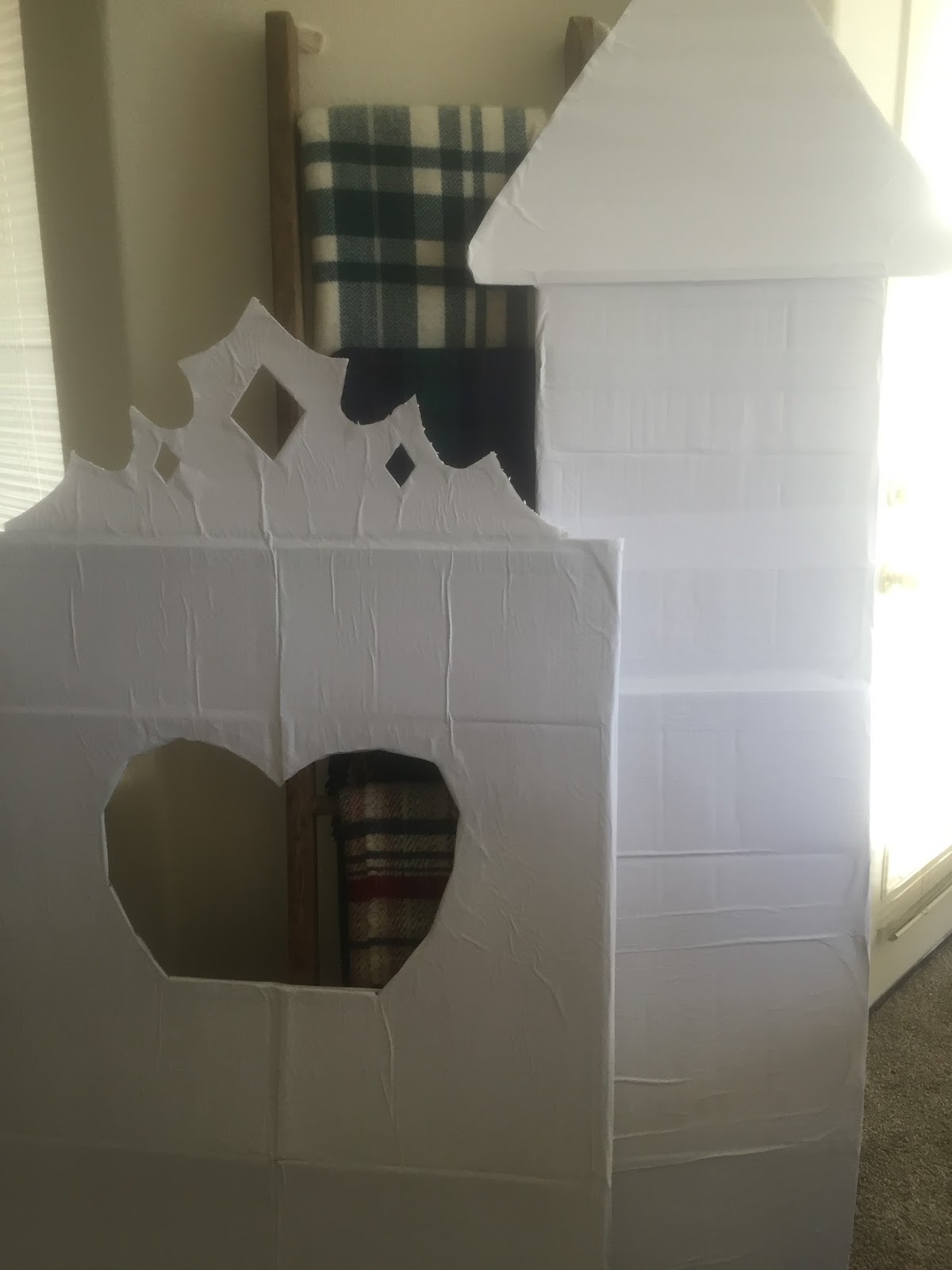 Freckles 'n' Family: Princess Castle Photo Booth