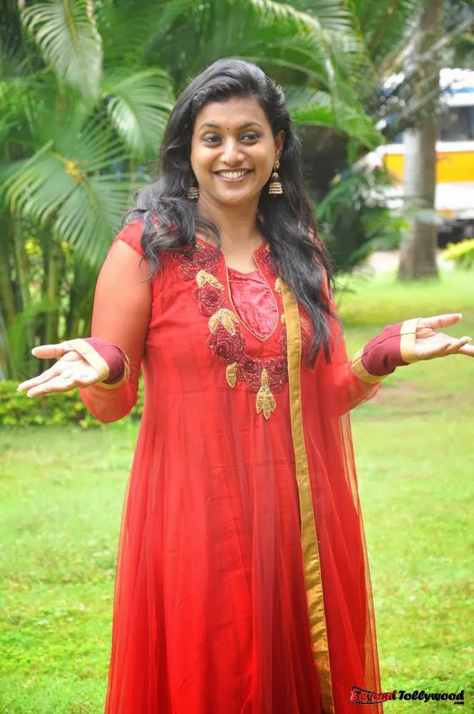 piczplaza: Actress Roja Photos at Kamina Movie Pressmeet