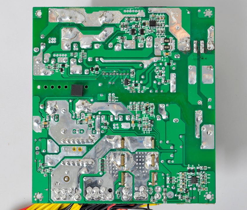 REVIEW - 1st Player DK13.0 (1300W)