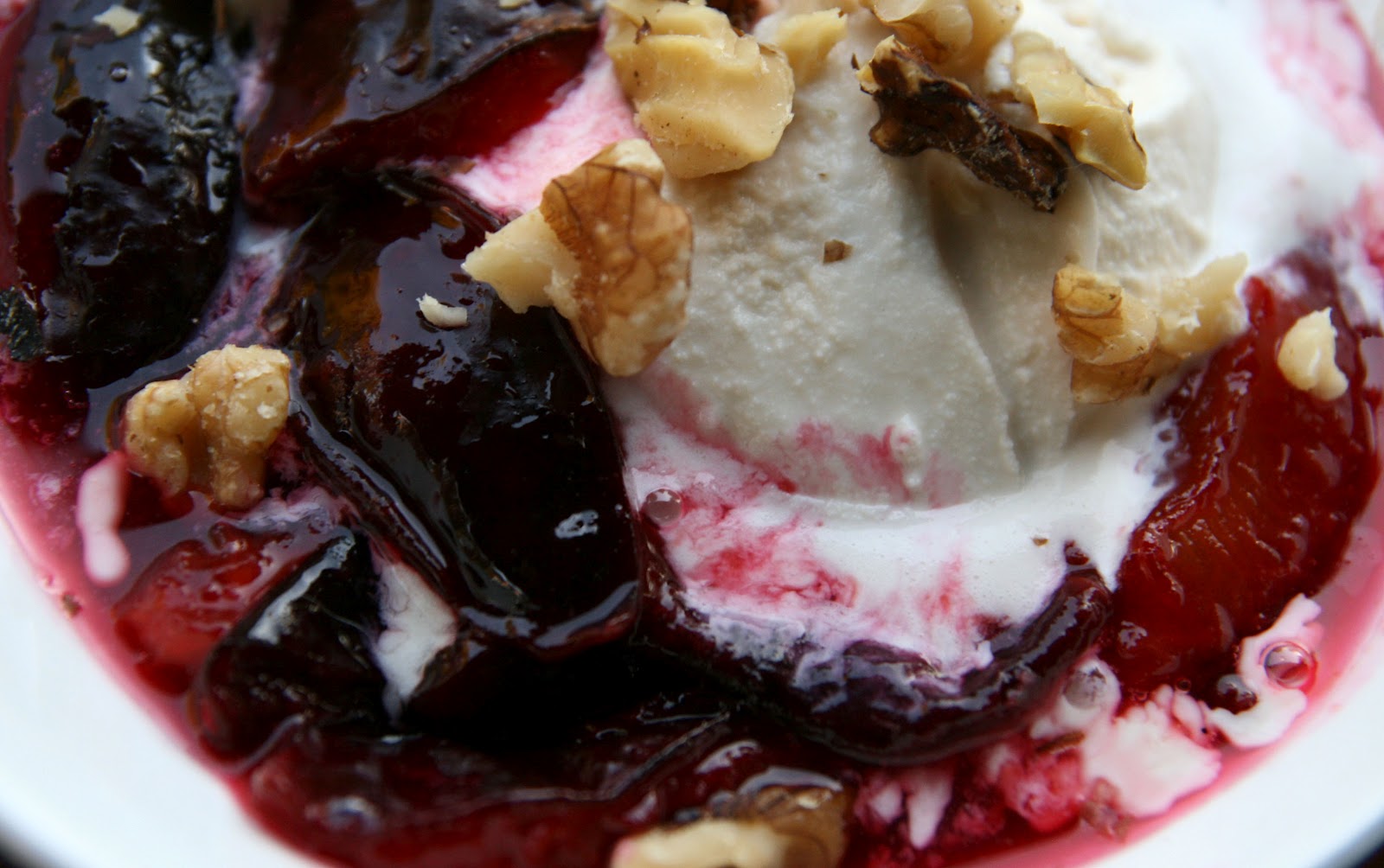 Roasted Plum and Walnut Sundaes Recipe | mostly foodstuffs