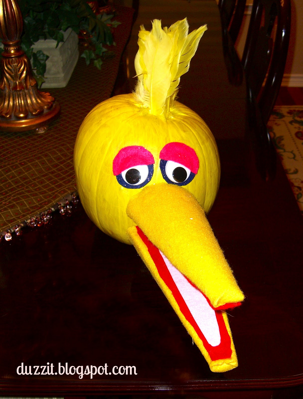 Duzzit: Big Bird Pumpkin