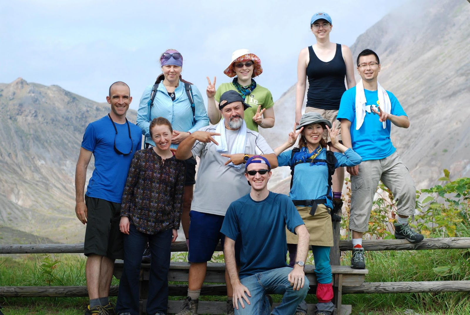 Leon Roode Time in JAPAN : Mt Usu-zan
