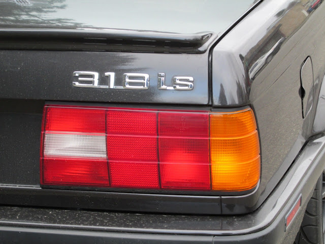 Seattle's Classics: 1991 BMW 318is