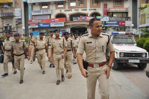 majedar: December 2011