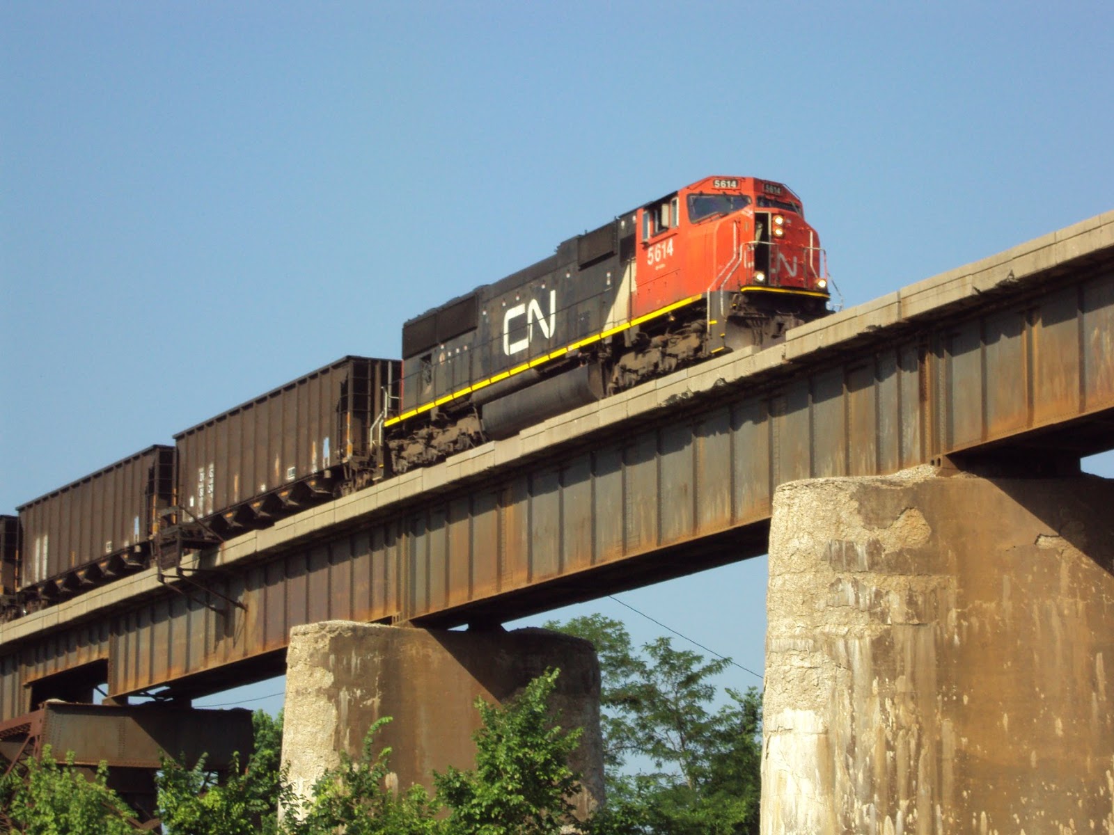 Industrial History: 1917 CB&Q+NC&StL+IC (actually, P&I) Bridge over ...
