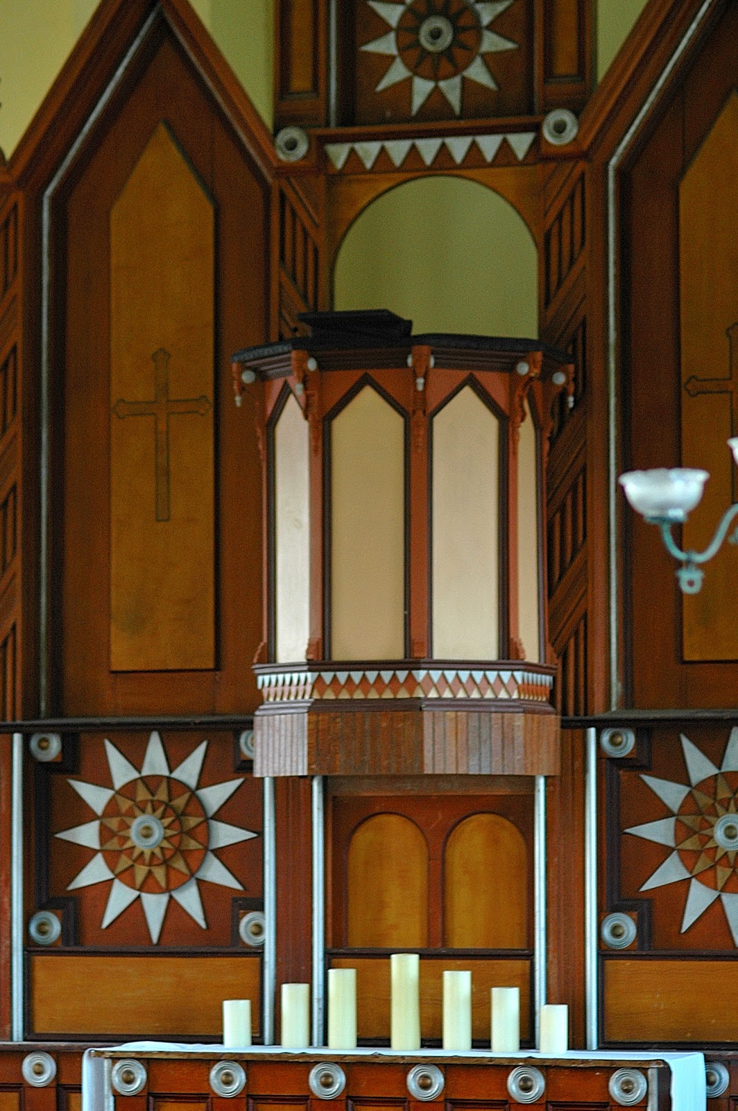 The Legendary: Old Rock Church refurbished, redecorated, re-dedicated