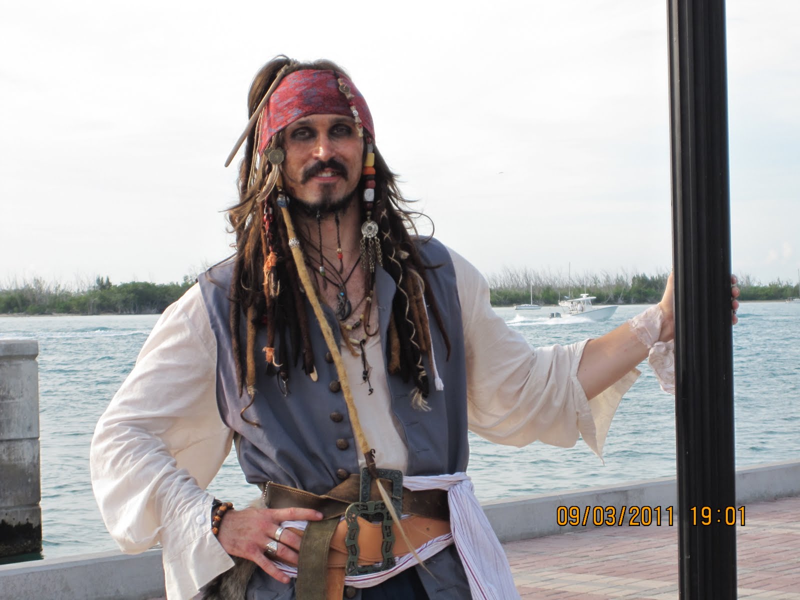 Bonao Internacional: EL CAPITAN JACK SPARROW DE PIRATAS DEL CARIBE