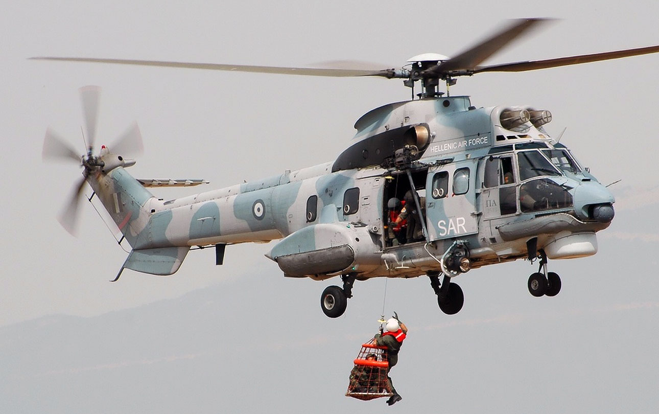 nhungdoicanh: Eurocopter AS-332 Super Puma