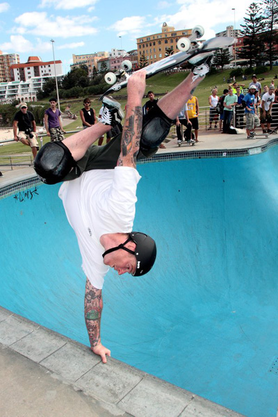 kernowkalling: HANDPLANTS