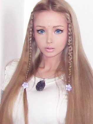 "Human Barbie" Valeria Lukyanova: "I'm Flattered To Seem Unreal"