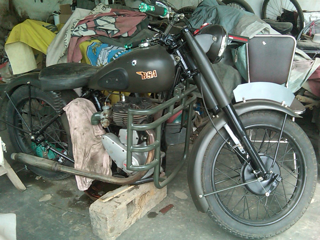 MOTOR TUA: LAPAK MOTOR TUA (old school moto bike for sale)