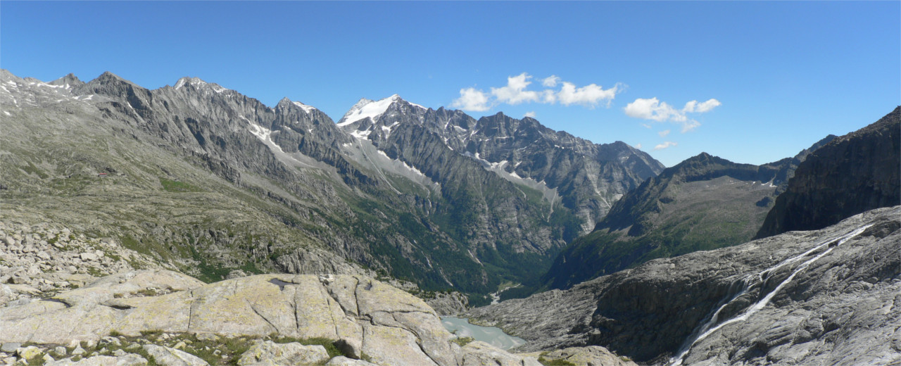 Vagare tra le cime: Rifugio ai Caduti dell'Adamello - Cima Adamello