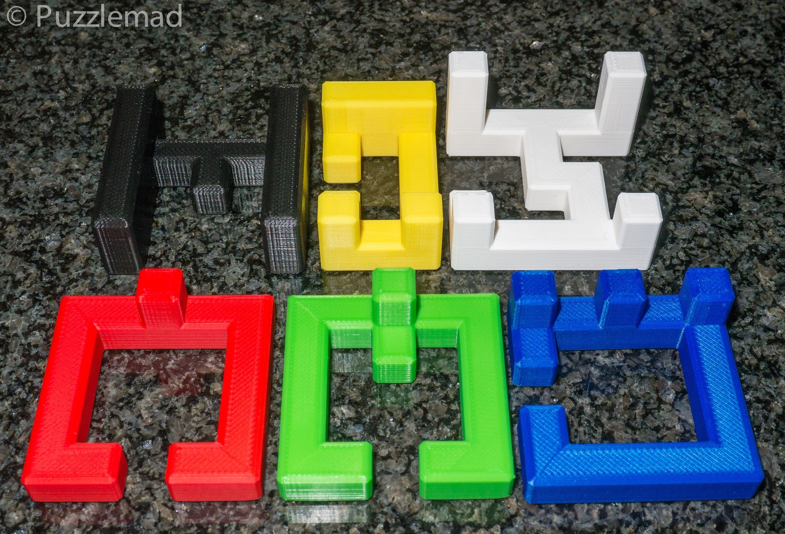 PuzzleMad: I'm a Puzzle Assembly Genius.....Or Maybe NOT!