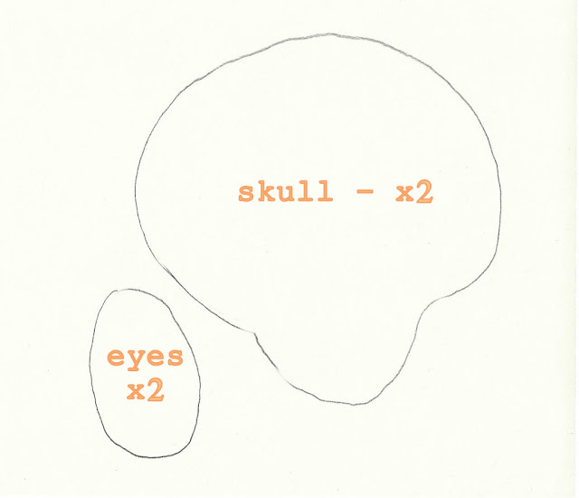 Liz Makes: Liz makes a mini sugar skull plush