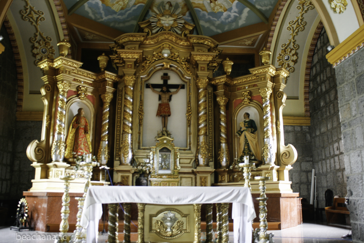 BEACHES AND CHURCHES: THE CHURCHES OF RIZAL PROVINCE