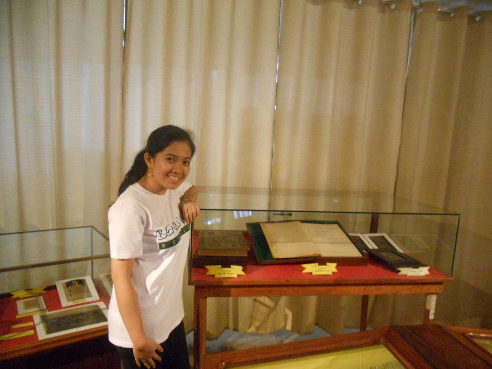 History in the Philippines: National Library of Jose Rizal
