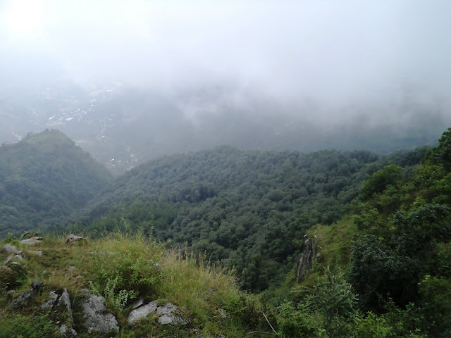 MY SOLAN: Tourist Places in Solan - 1 (Fort at Dharon Ki Dhaar)