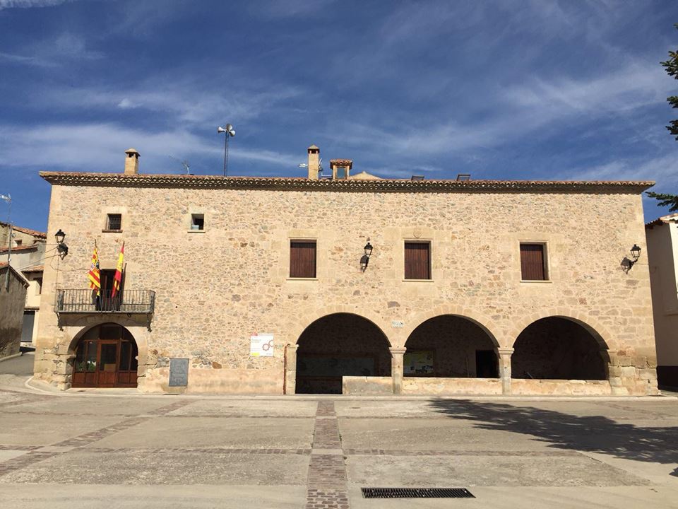 EL CASTELLAR (TERUEL) Web de Amigos de El Castellar: INAUGURACIÓN HOTEL ...