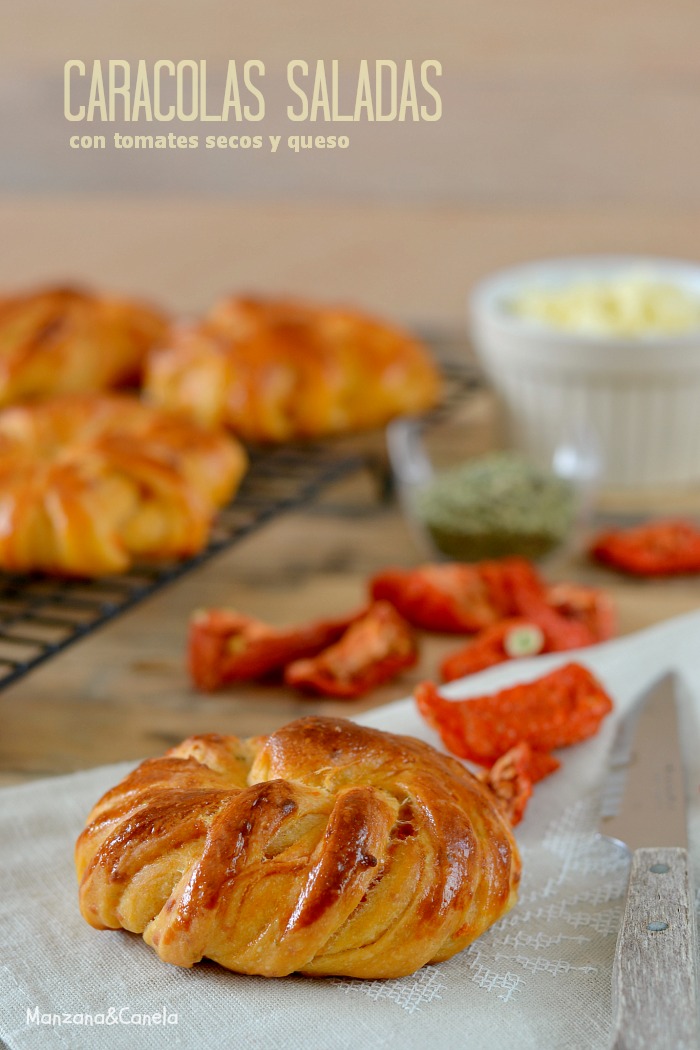 Caracolas saladas de tomates secos y queso (taller de pan casero con ...