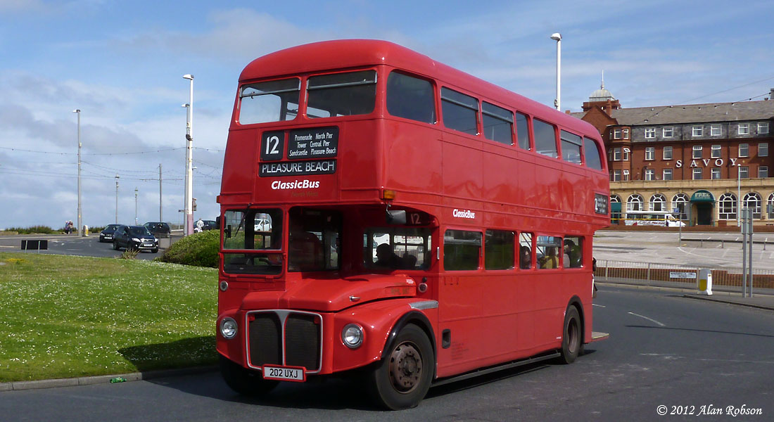 Blackpool Tram Blog: Classic Bus North West heritage running day