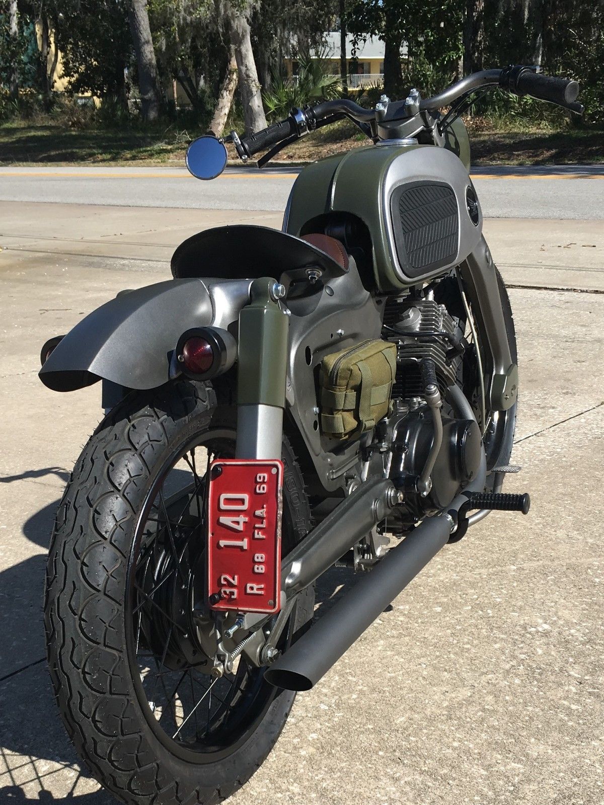 Musings Of A Motorcycle Aficionado........: 1968 HONDA CA160 "BENLY BOBBER"