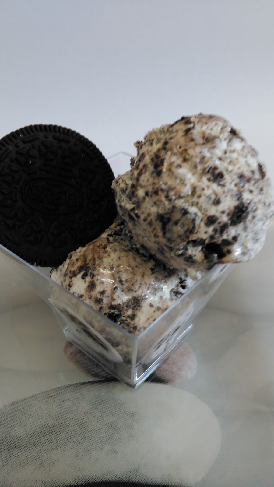 BUCATARIM CU DIANA: Inghetata Oreo