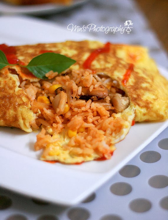 Min's Blog: 蛋包饭 Omurice （Japanese Omelette Rice）
