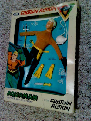 DC Comics Fortress of Memorabilia: Aquaman Captain Action costume