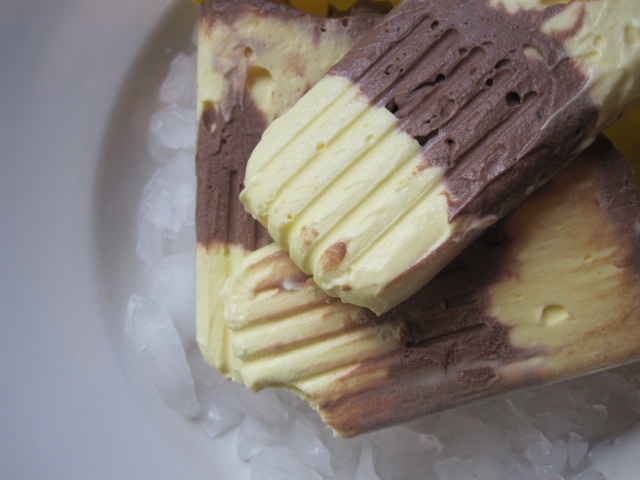 Stirring the Pot: Banana Fudge Bomb Pops {#SummerOfThePopsicle guest ...