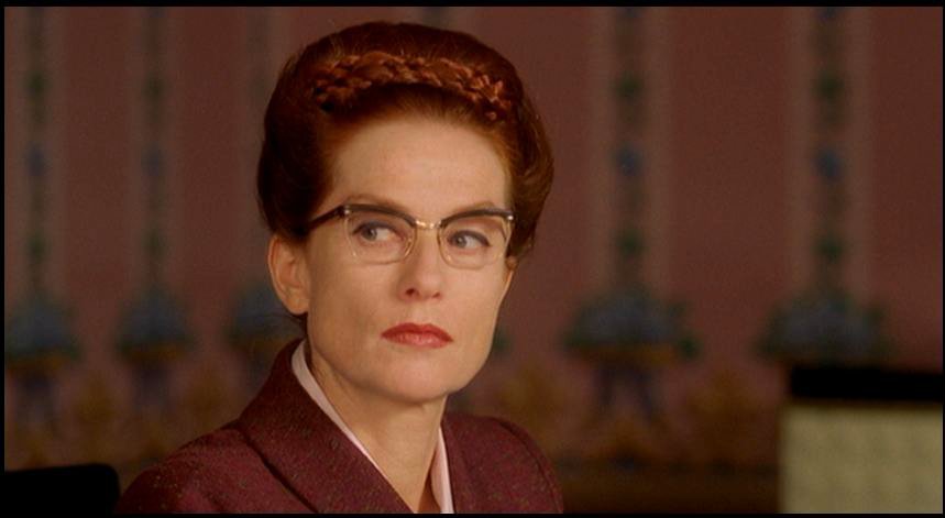 DREAMS ARE WHAT LE CINEMA IS FOR...: 8 WOMEN (8 FEMMES) 2002