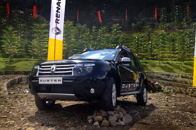 Kendaraan off-road Renault Duster 4×4 Resmi Masuk Indonesia