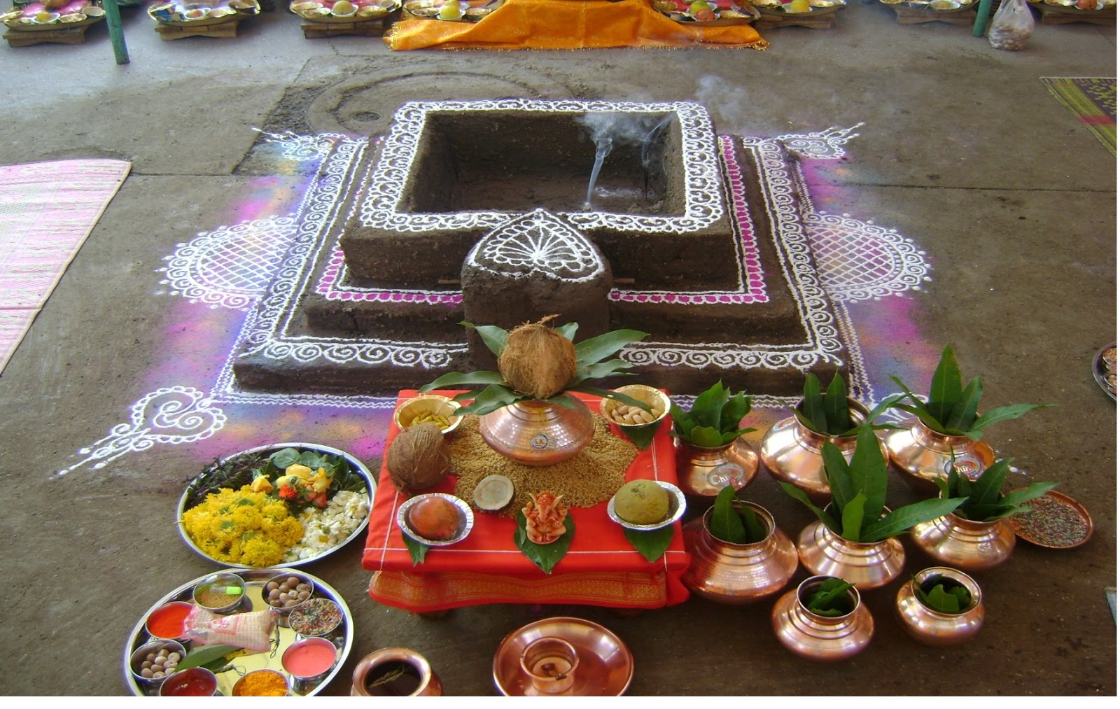 Hinduism: Yajna & Yajna Kunda