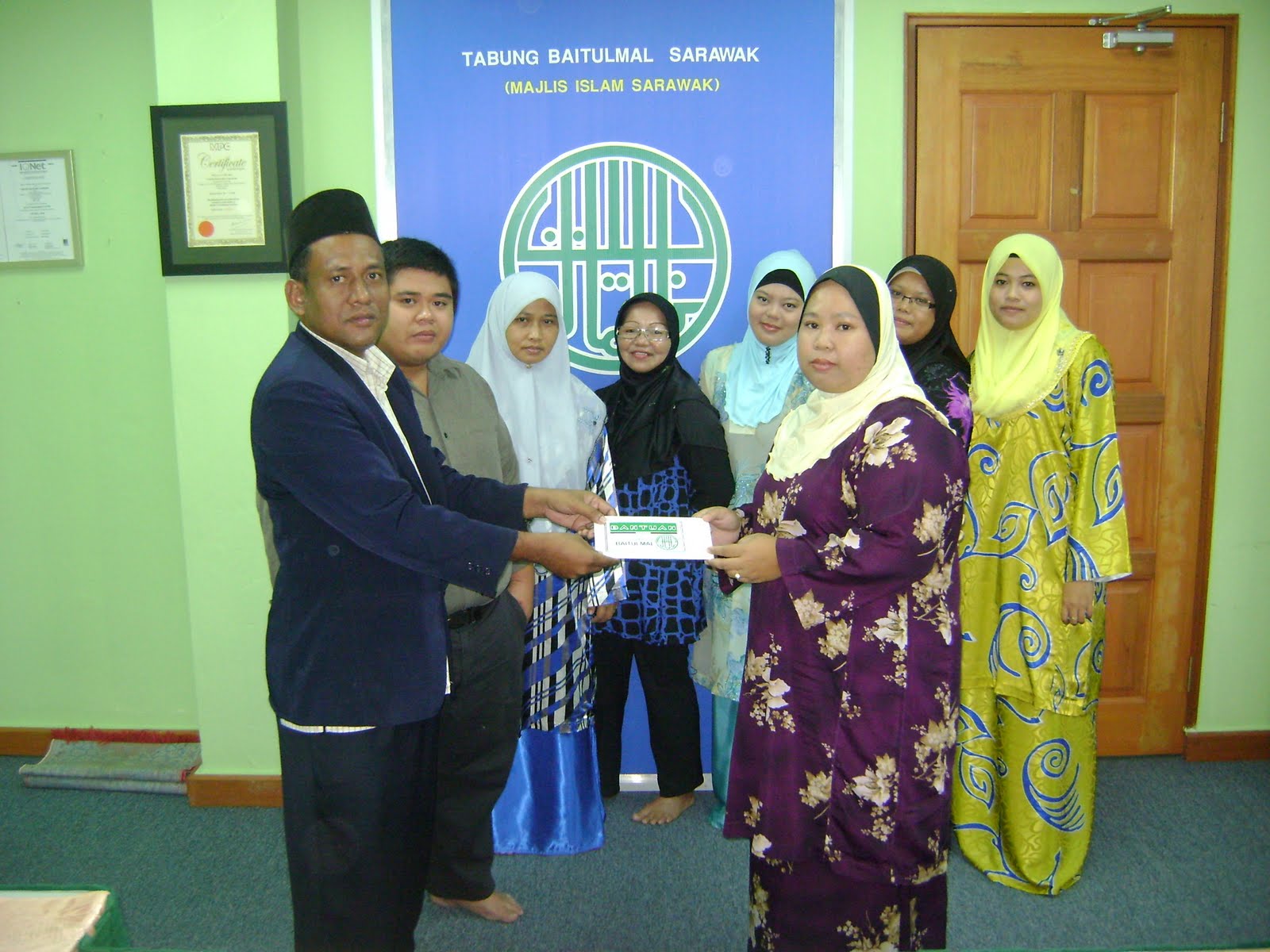 Arkib News Utusan Sarawak cawangan Sri Aman: Tabung Baitulmal Sarawak ...