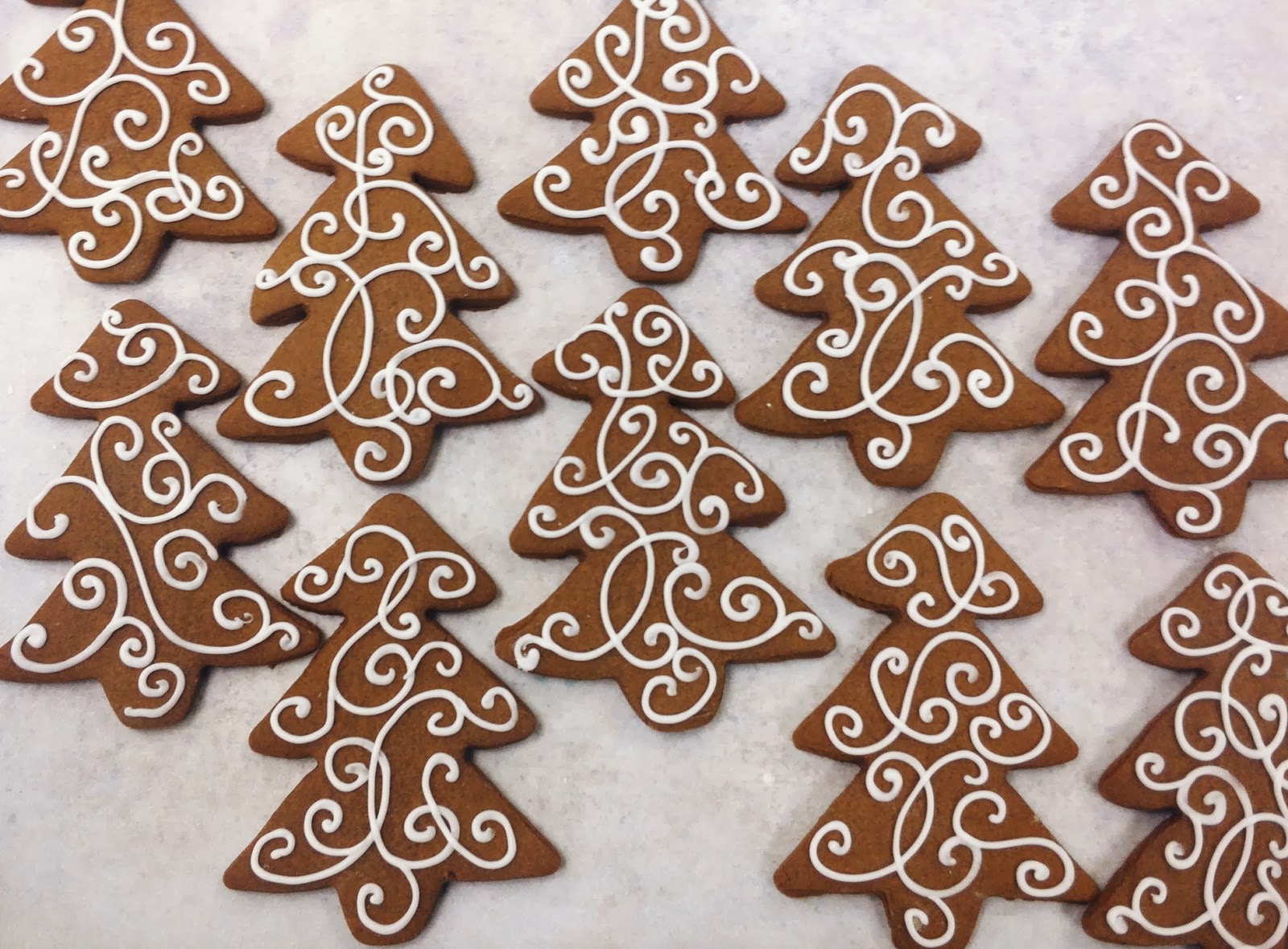 Lola Pearl Bake Shoppe: December 2013