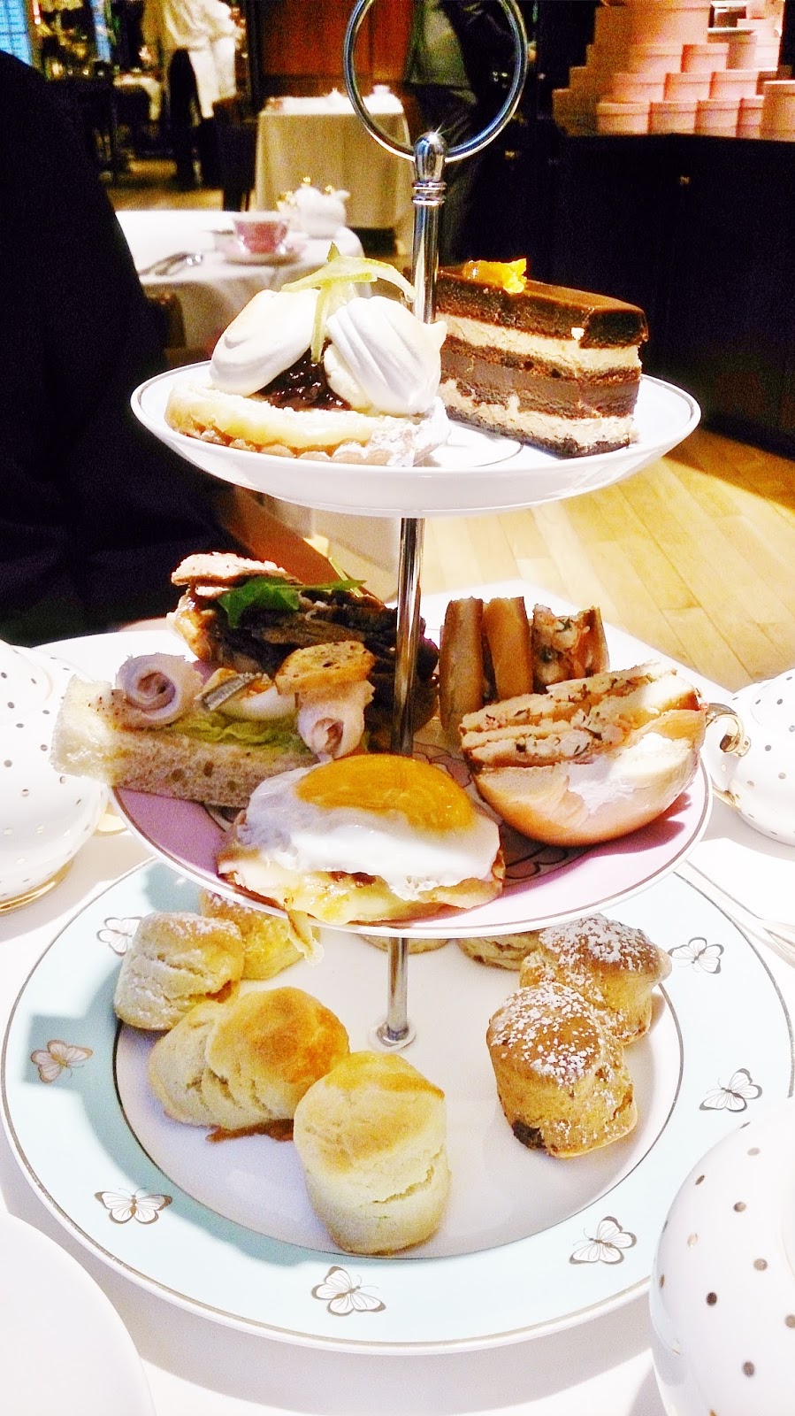 Tea With Me And Friends: Time for Tea.....Scoff and Banter, Oxford Street