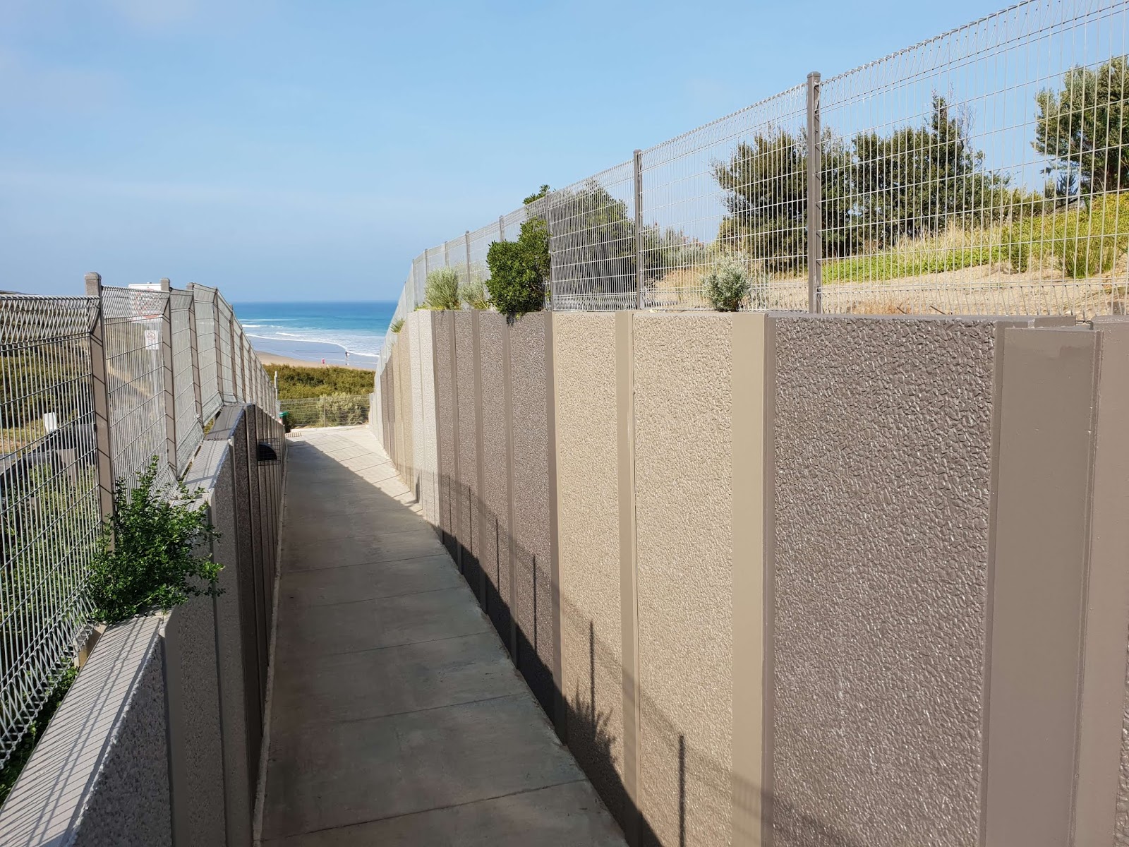 Precast Retaining Walls - An Ideal Solution for Residential and ...