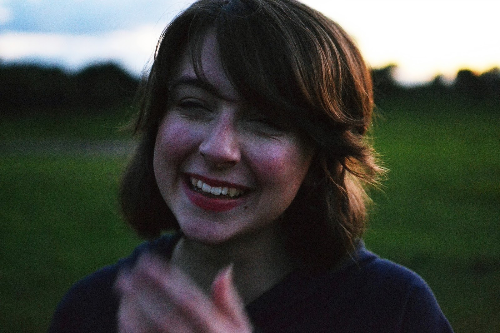 payton marie: JESS IN A NORWICH FIELD | PORTRAITS, OKLAHOMA PHOTOGRAPHER
