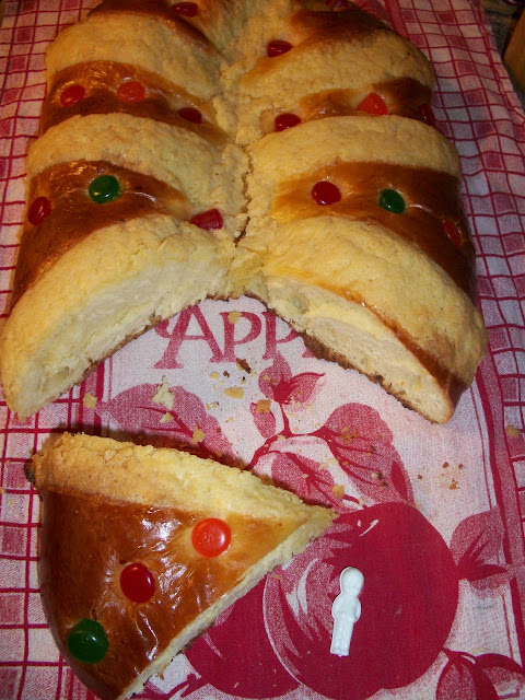 Cooking with love ! : Rosca De Reyes ( Epiphany Bread )